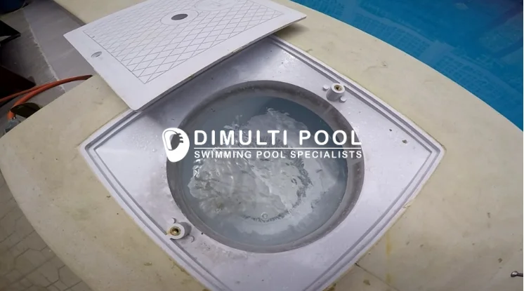 Skimmer Box Kolam Renang, Simak Penjelasan Lengkapnya Berikut Ini